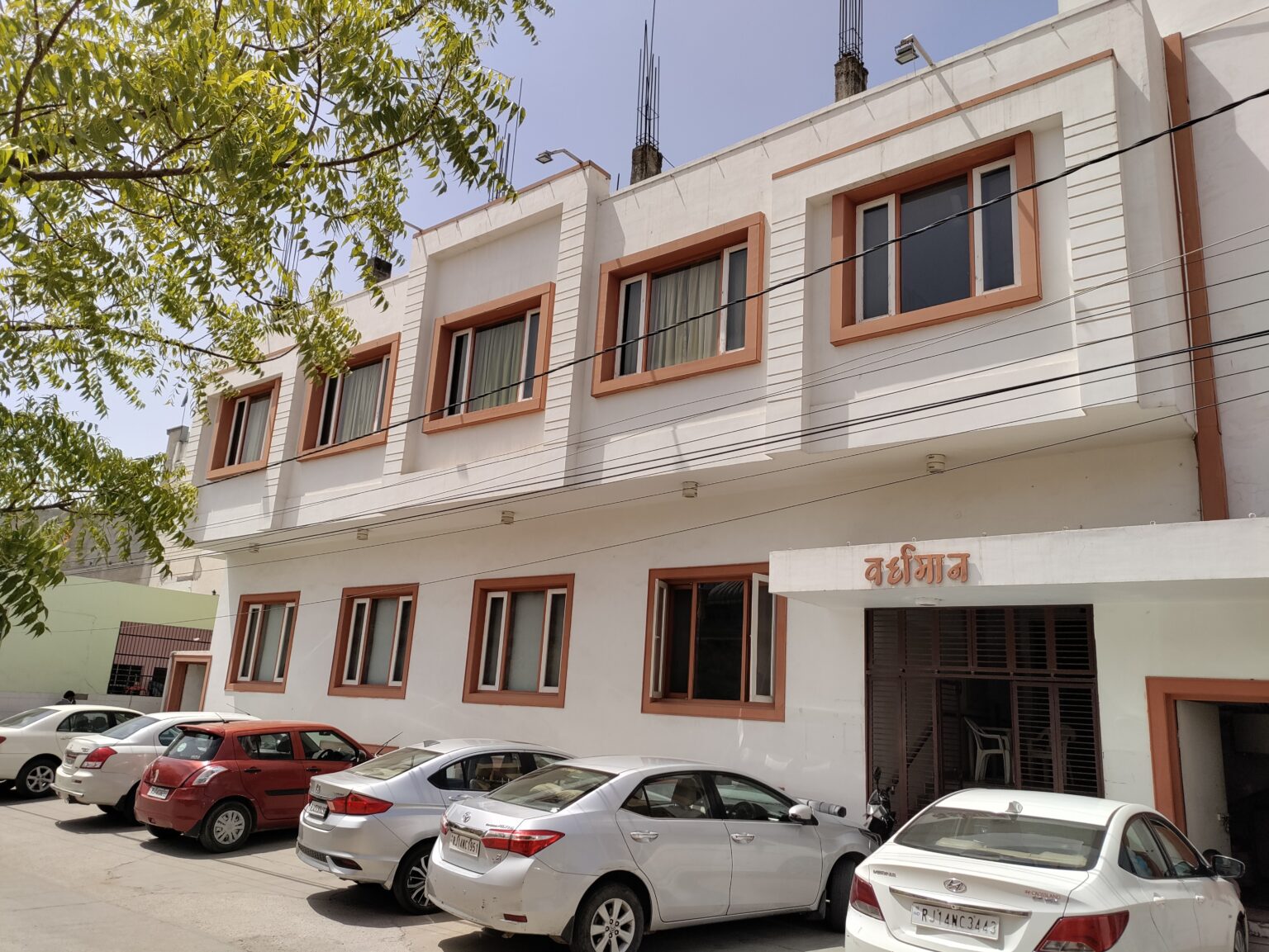 VARDHMAN NEMI SAGAR COLONY – Front Desk Architects