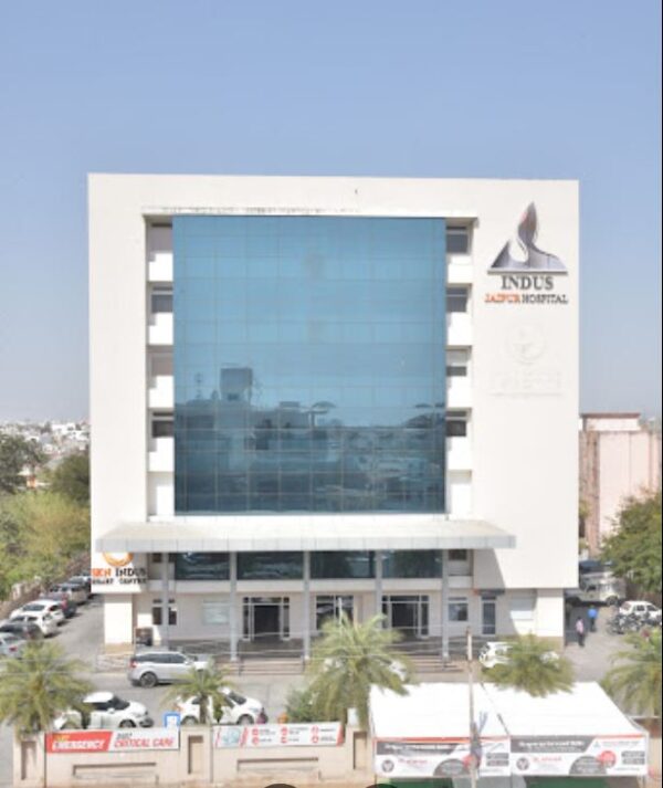 Indus Hospital – Front Desk Architects